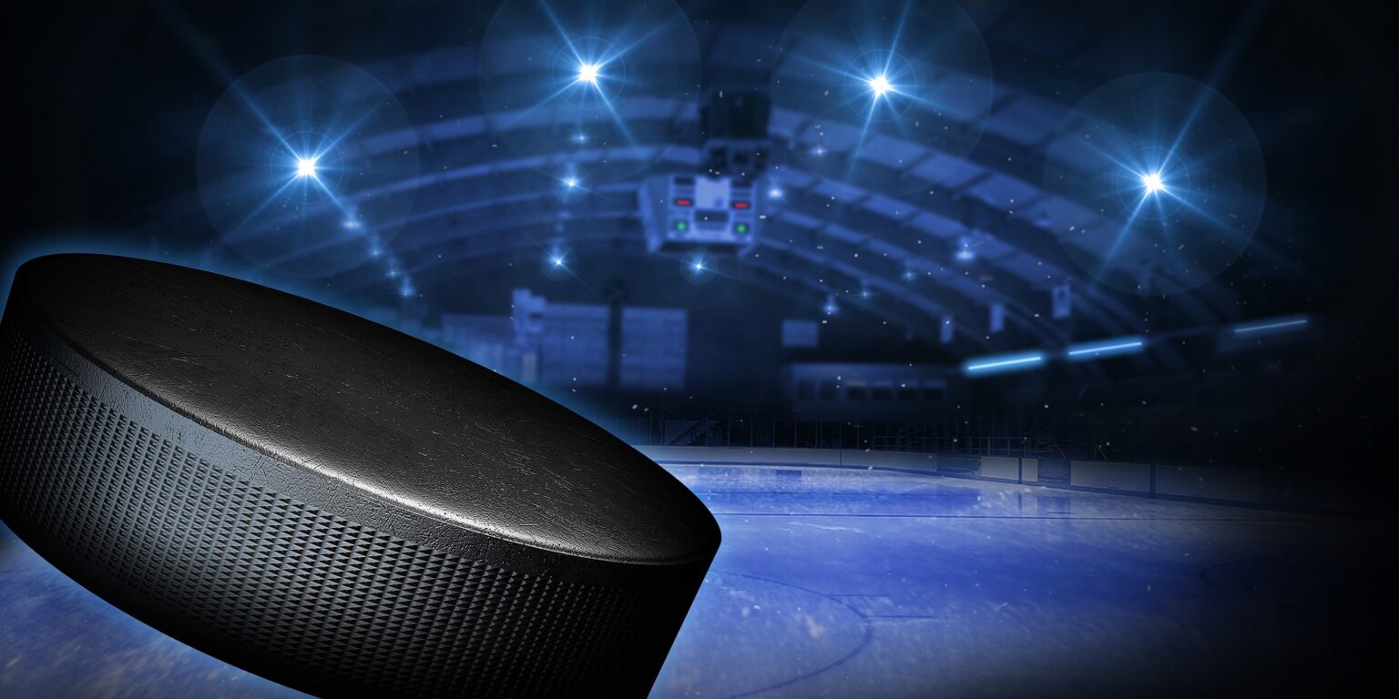 The Top Five largest Hockey Arenas Of The World AZHockey the-top-five-largest-hockey-arenas-of-the-world-azhockey